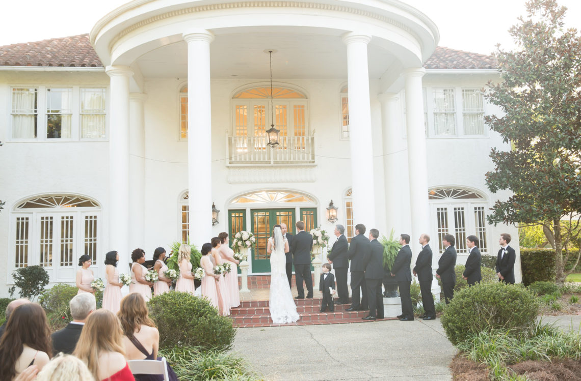 Traditional southern wedding is steeped in sweet, southern charm - I DO ...