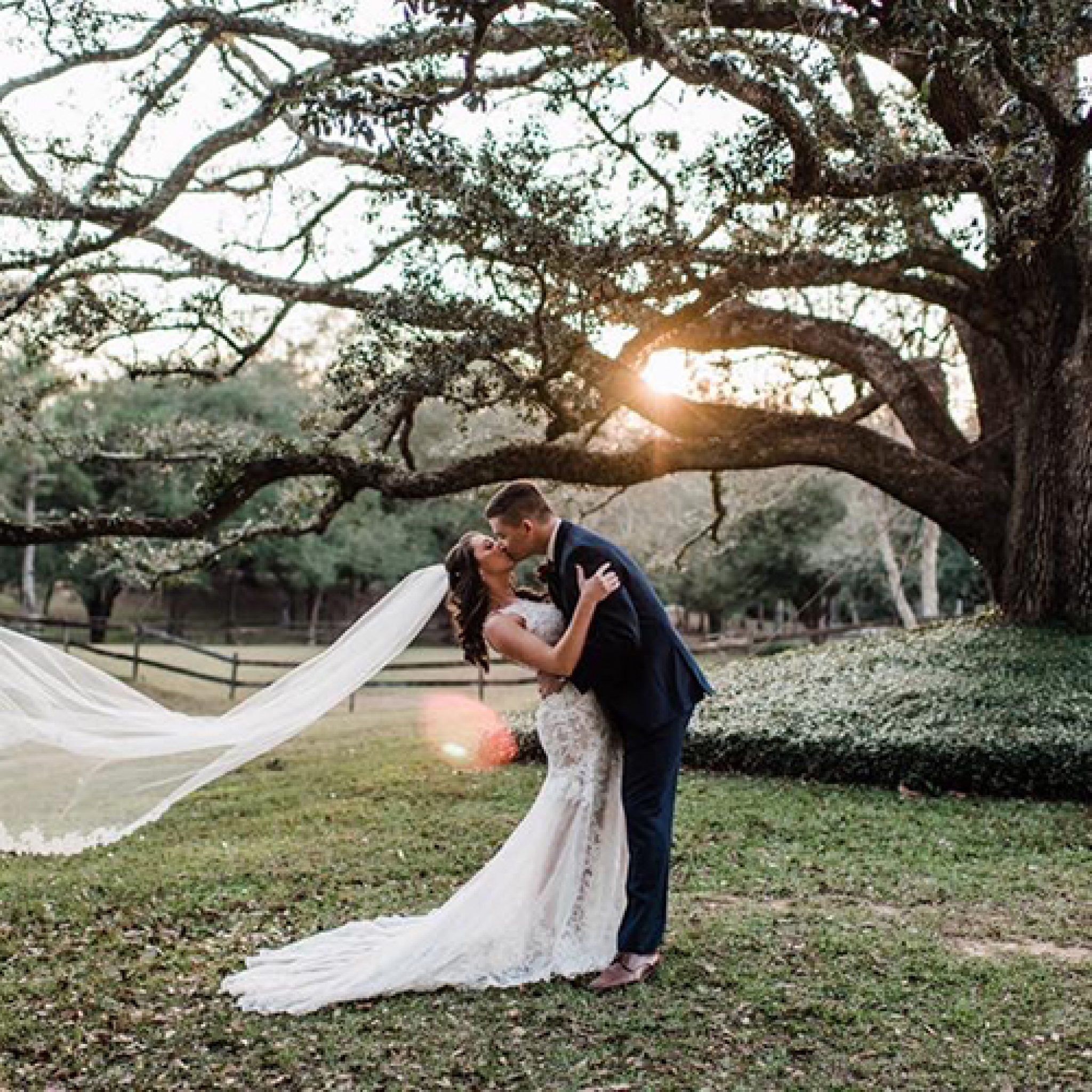 10 Smart Tips for Long-Distance Wedding Planning - I DO Y'ALL